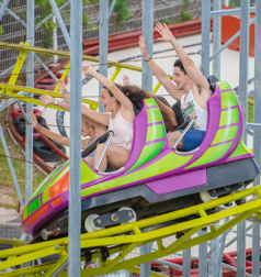 Fun World Roller Coaster in Cancun | VenturaPark